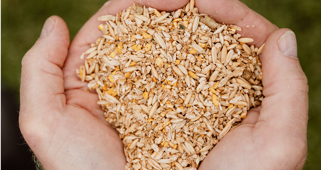 Feed Ingredients & Raw Materials - Compass Feeds - Sheep, Cattle ...